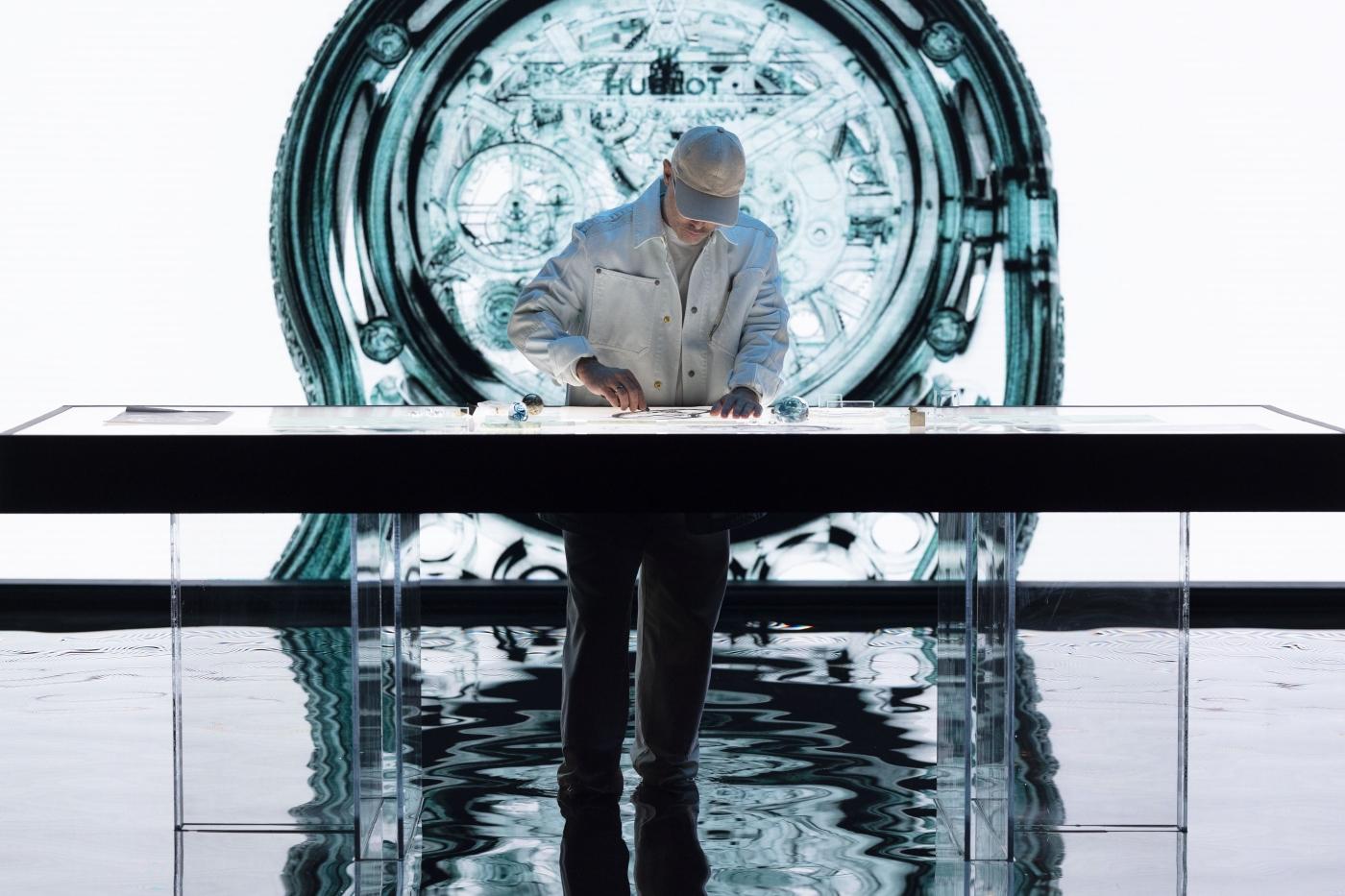 HUBLOT AND DANIEL ARSHAM REDEFINE THE POCKET WATCH WITH THE ARSHAM DROPLET | Hublot