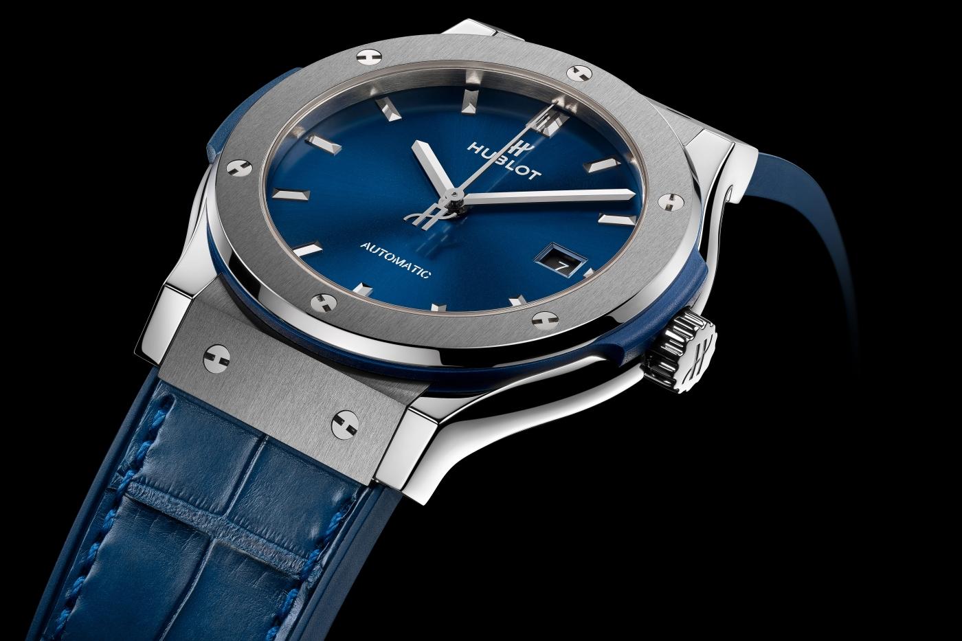 Classic Fusion Titanium Blue 42 mm